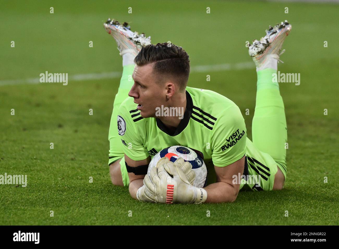 Arsenal's goalkeeper Bernd Leno fixes the ball during the English ... Arsenal's goalkeeper Bernd Leno fixes the ball during the English ...