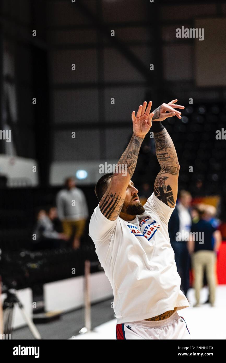 Gb mens basketball leo hi-res stock photography and images - Alamy