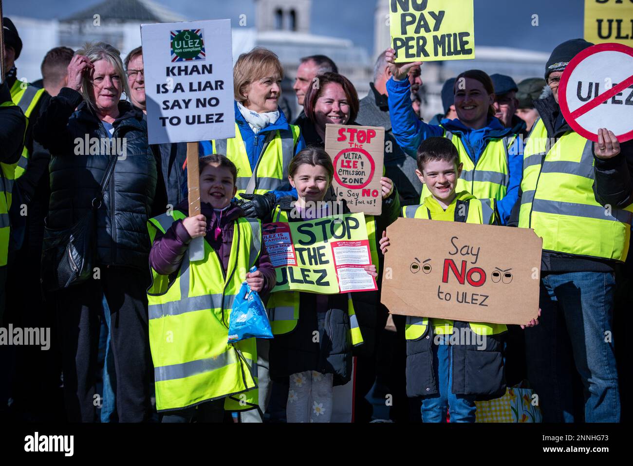 Anti ulez protest hi-res stock photography and images - Alamy