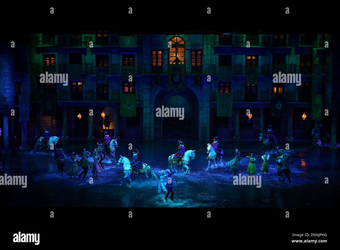 Lope de Vega's "A pluma y espada" show at the history theme park, Puy ...