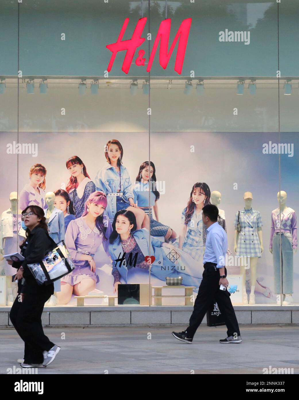 A photo shows a store of the clothing giant "H & M", which is facing ...