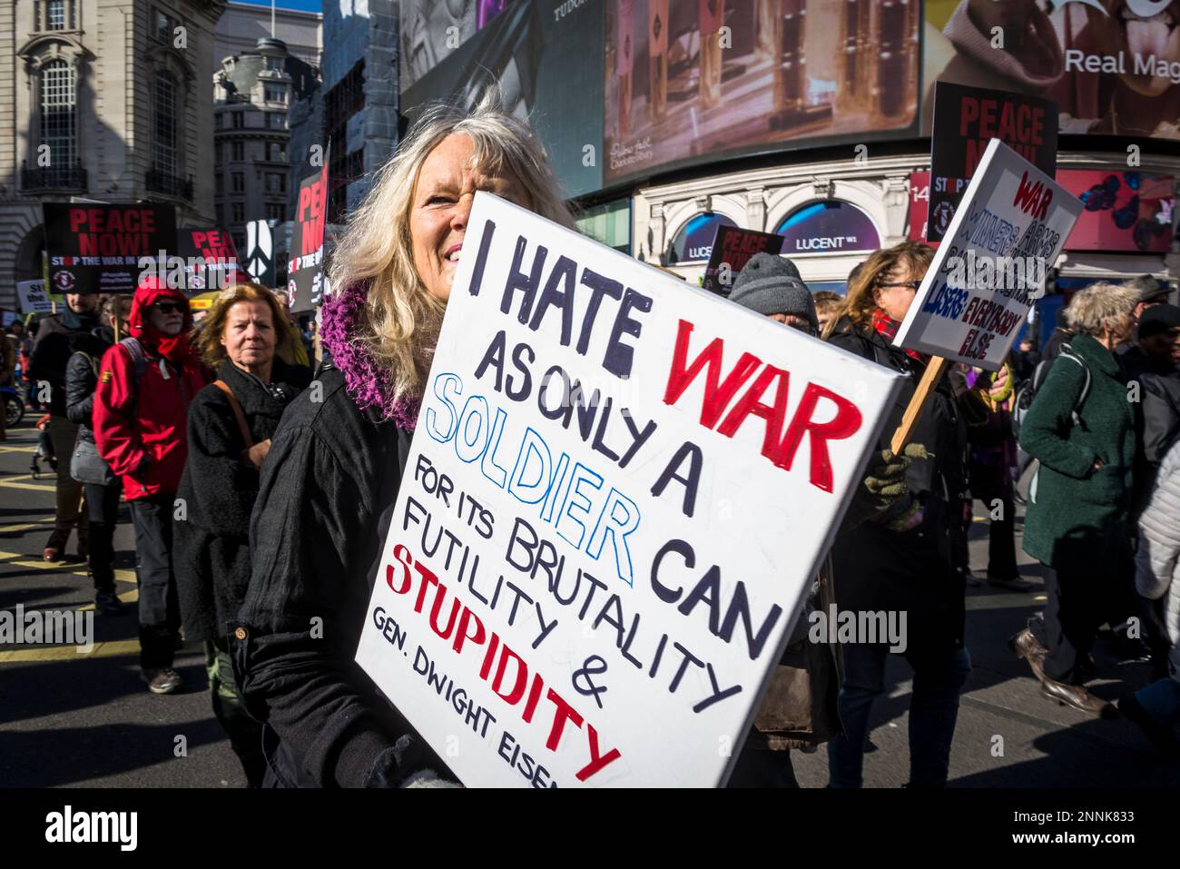 I hate war placard hi-res stock photography and images - Alamy