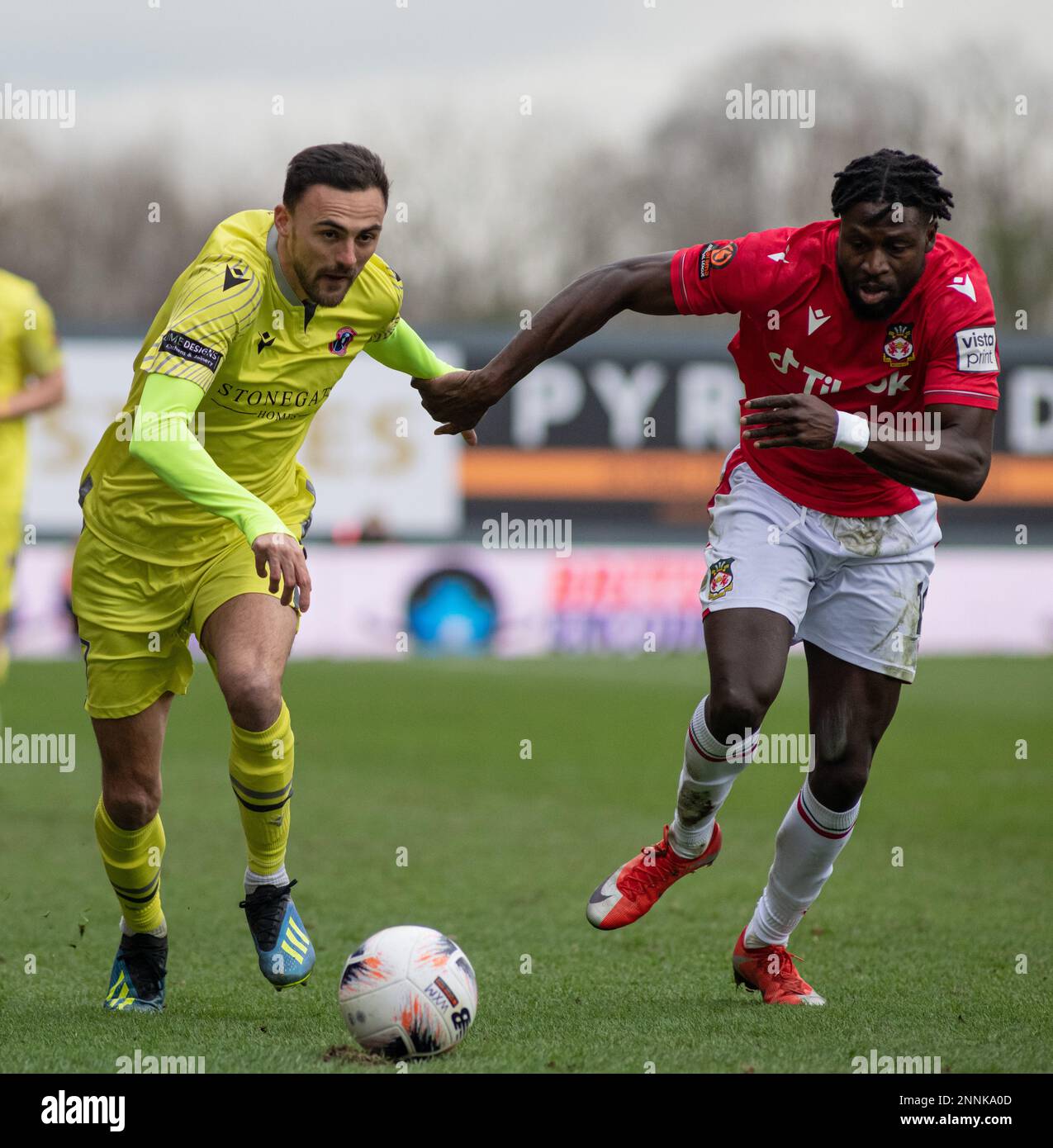 Wrexham v dorking wanderers hi-res stock photography and images - Alamy
