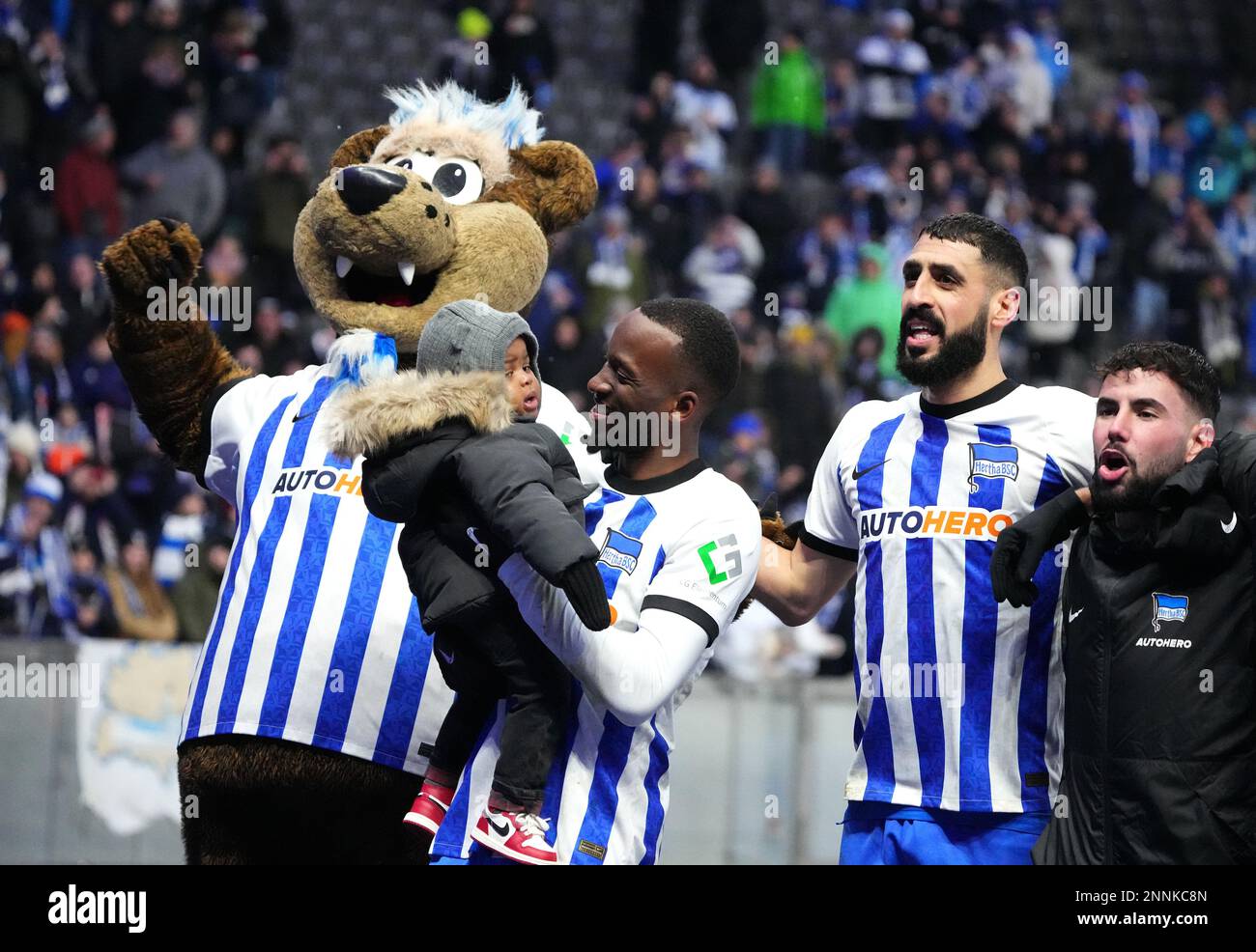 25 February 2023, Berlin: Soccer: Bundesliga, Hertha BSC - FC Augsburg ...