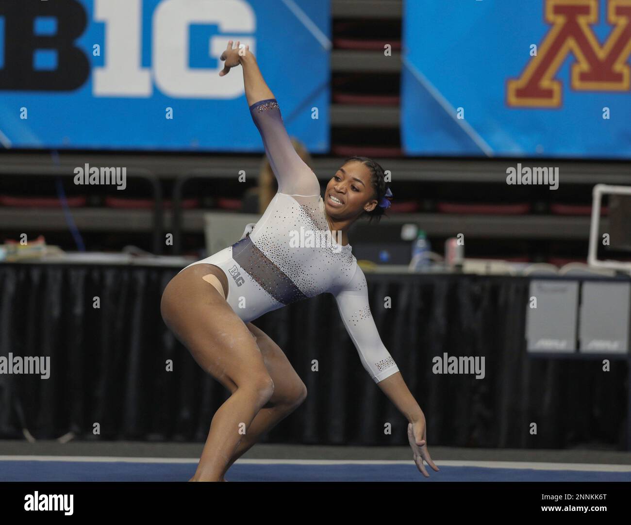 March 20, 2021: Illinois' Shaylah Scott performs her floor routine ...