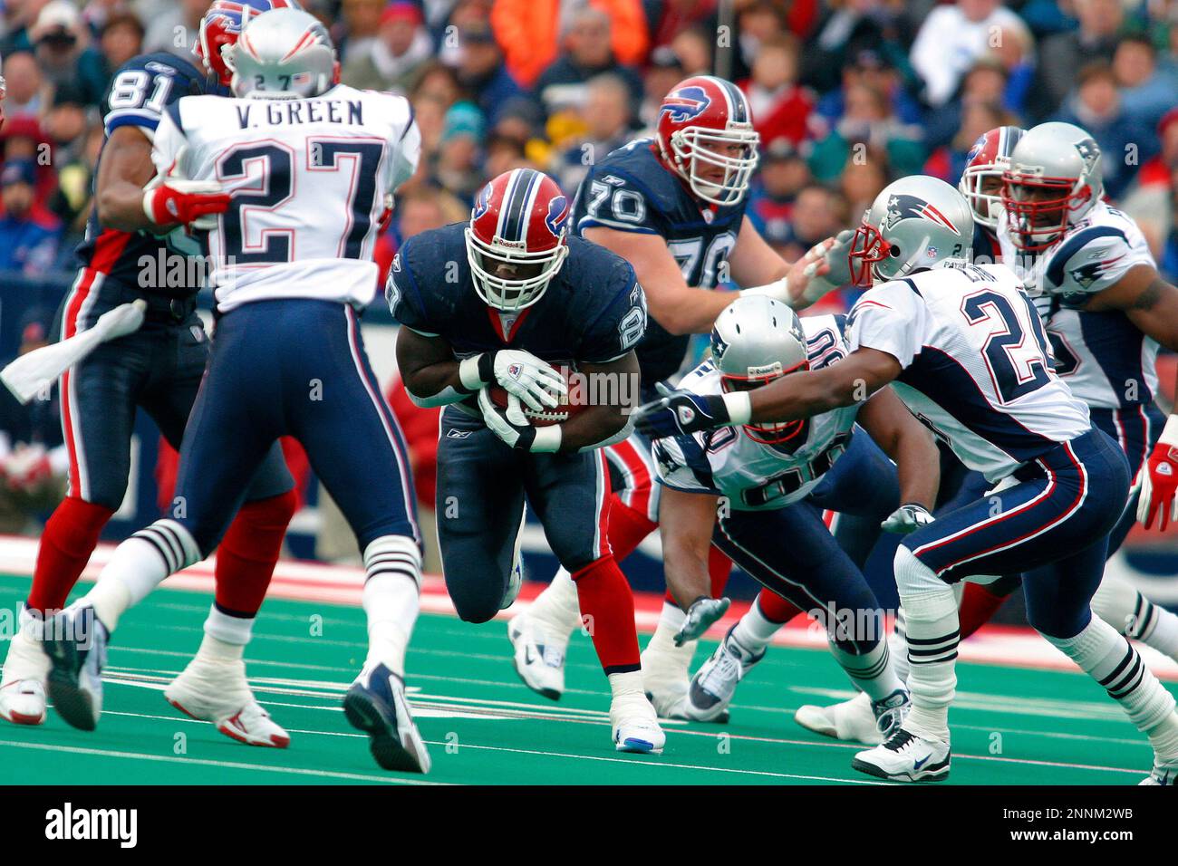 3 Nov 2002: Travis Henry of the Buffalo Bills during the Bills 38-7 ...