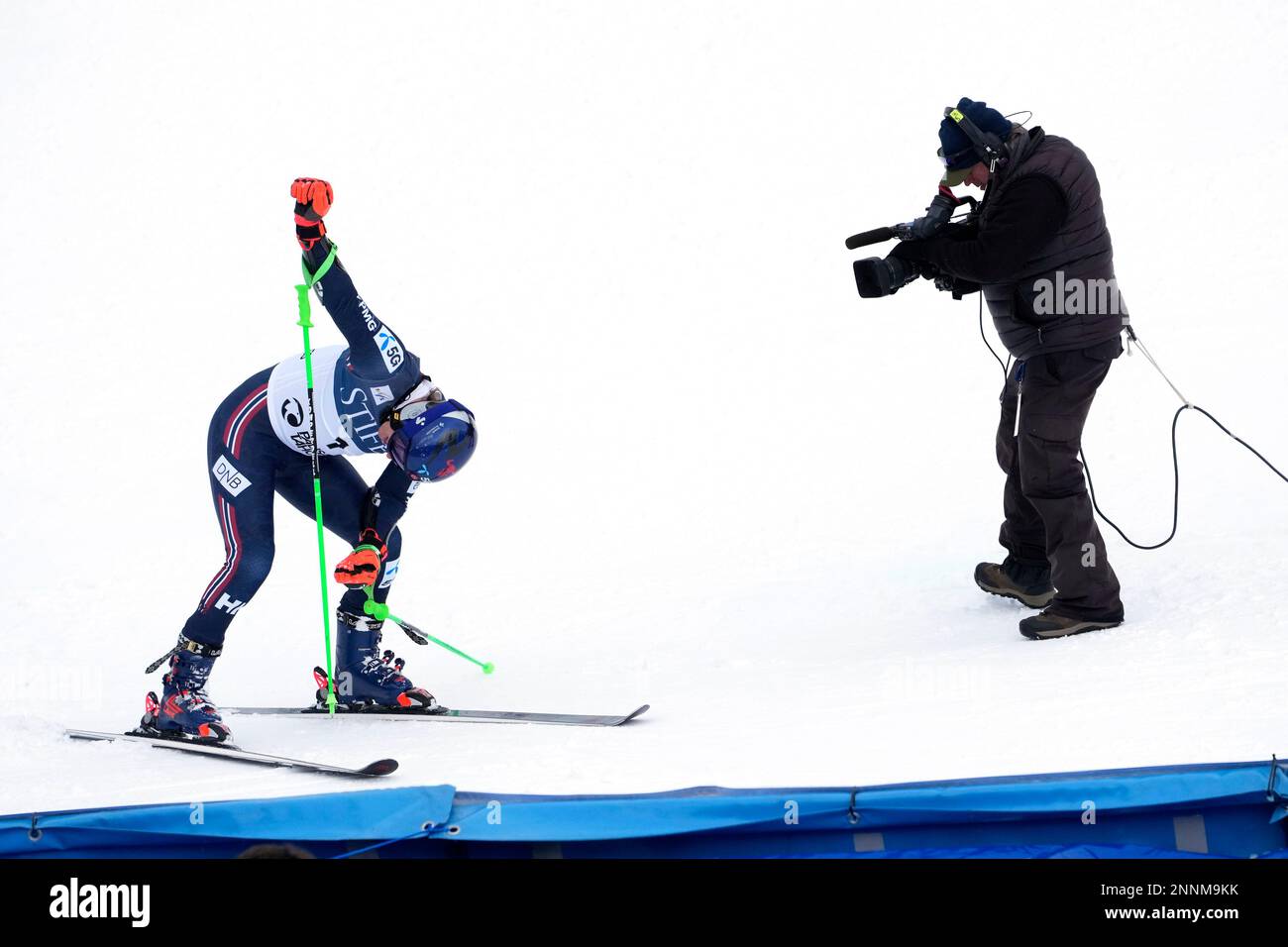 Norway's Henrik Kristoffersen acknowledges the crowd after competing in ...