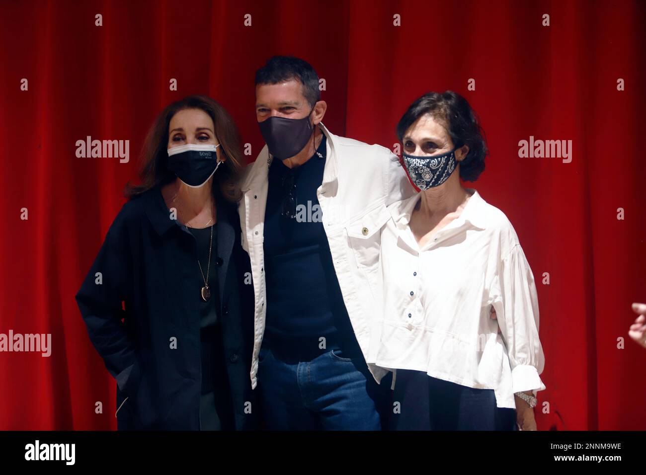 Presentation of the play 'Eva contra Eva', with the participation of ...