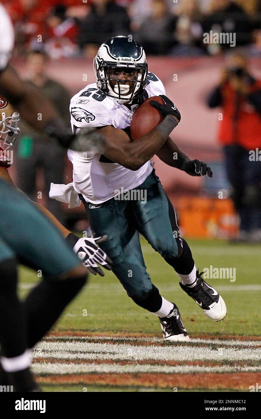 10 October 2010: Philadelphia Eagles running back LeSean McCoy #25 ...