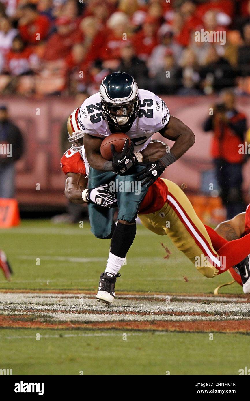 10 October 2010: Philadelphia Eagles running back LeSean McCoy #25 ...
