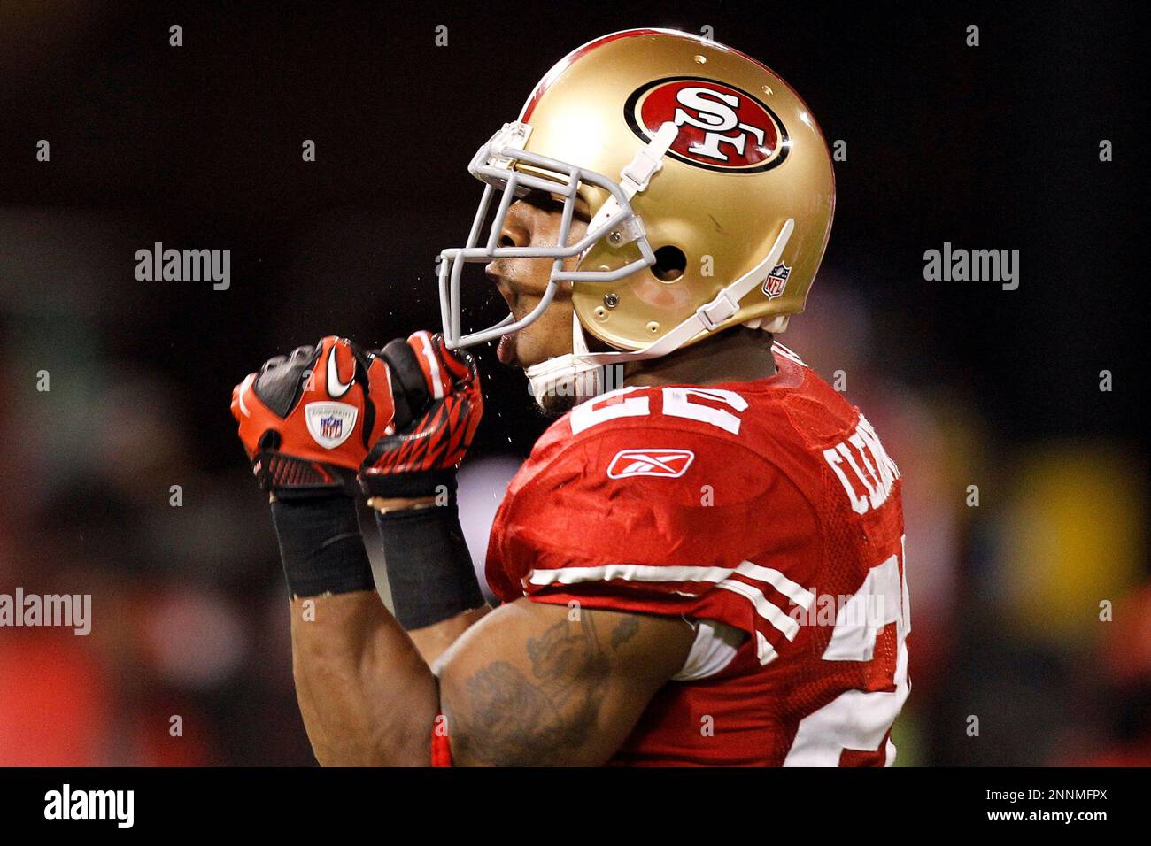 20 September 2010: San Francisco 49ers cornerback Nate Clements #22 ...