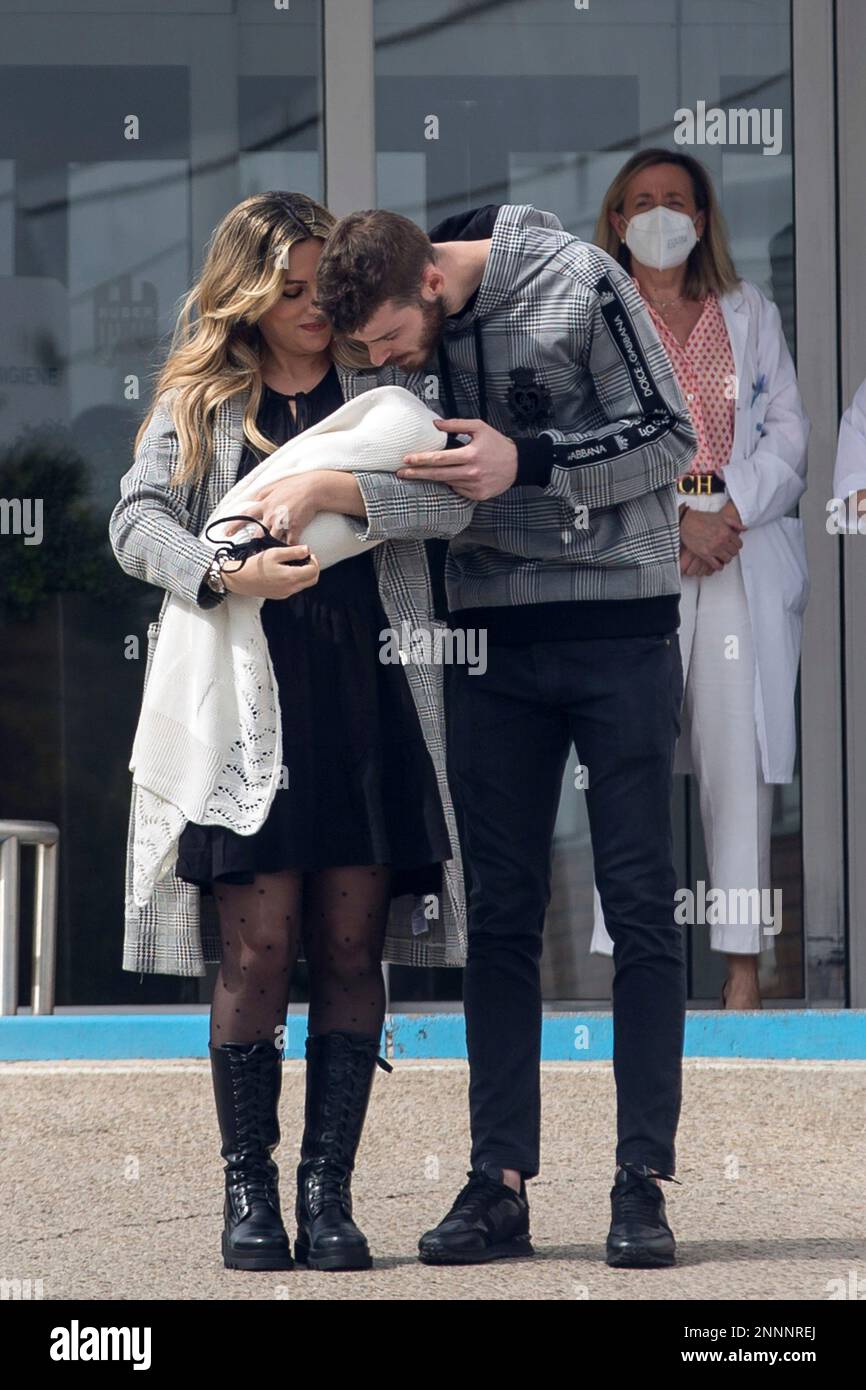 Edurne and David de Gea leave the Ruber International Hospital after ...