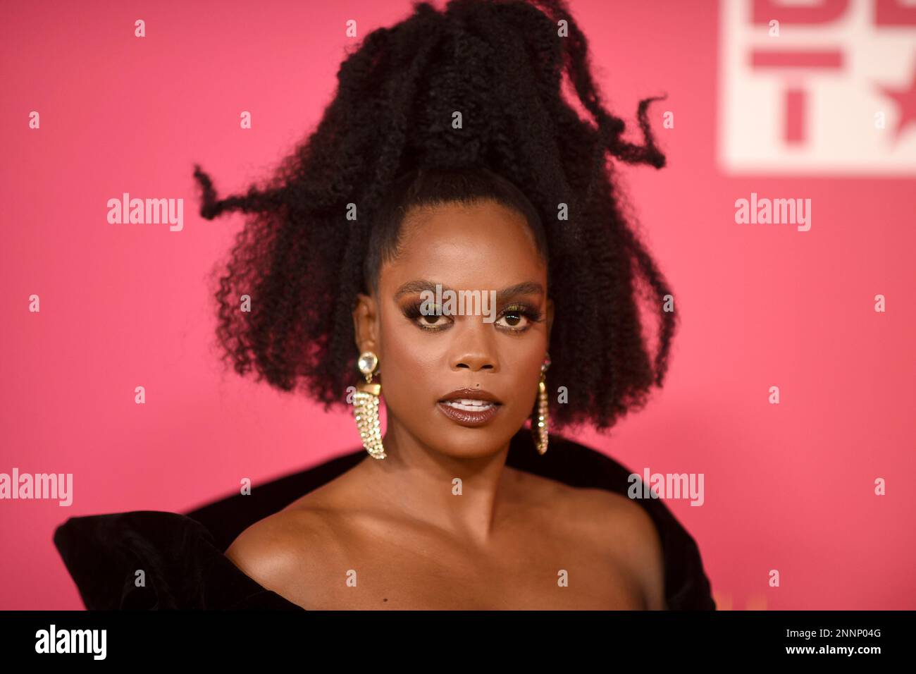 Novi Brown arrives at the 54th NAACP Image Awards on Saturday, Feb. 25 ...