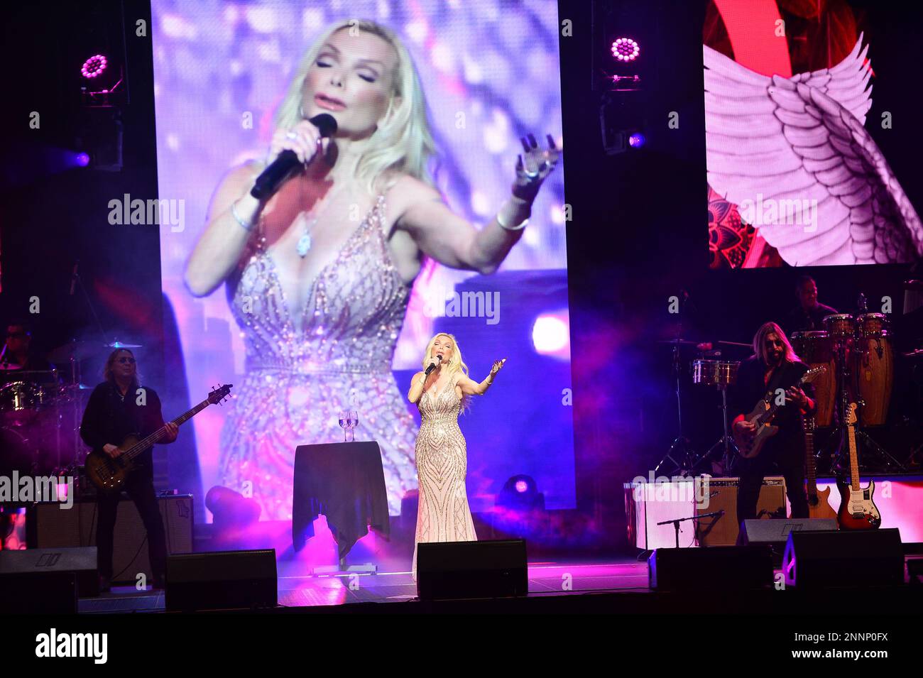 Marisela singer hi-res stock photography and images - Alamy