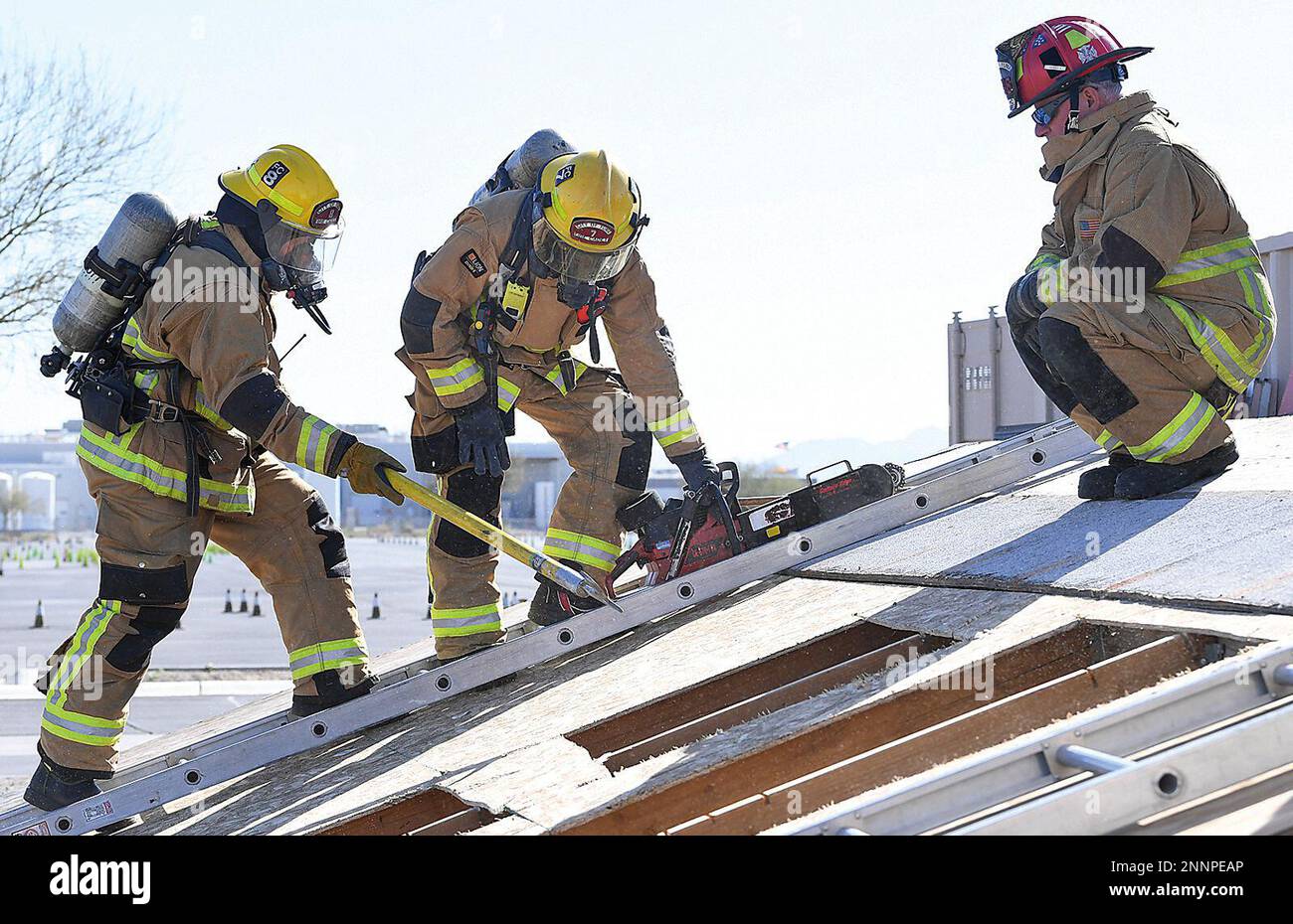 Under the watchful eye of Yuma Fire Department Capt. Paul Evancho ...