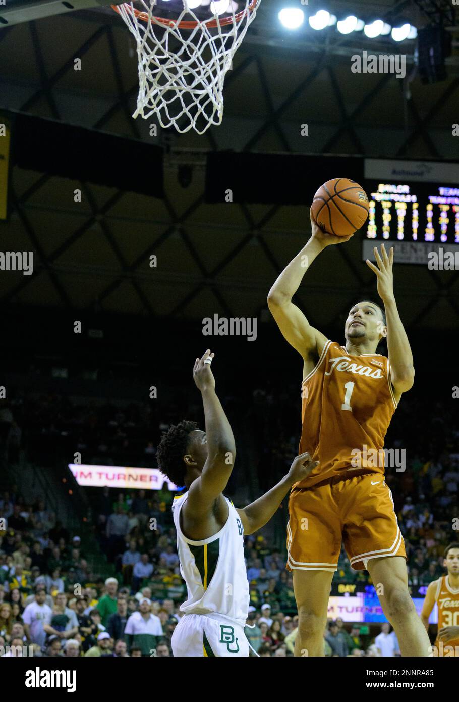 February 25 2023: Texas Longhorns forward Dylan Disu (1) shoots the ...