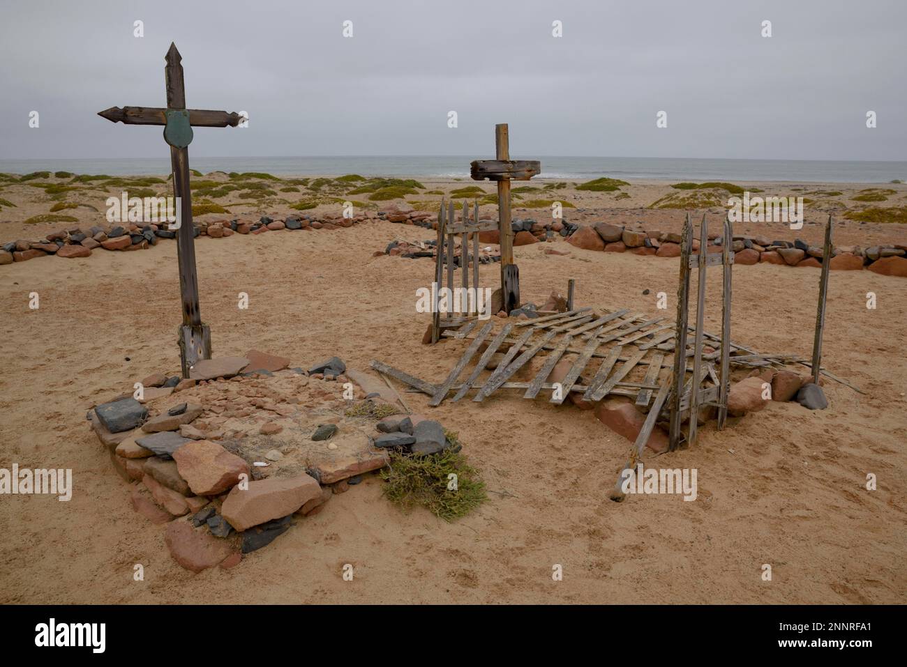 African cemetery hi-res stock photography and images - Alamy