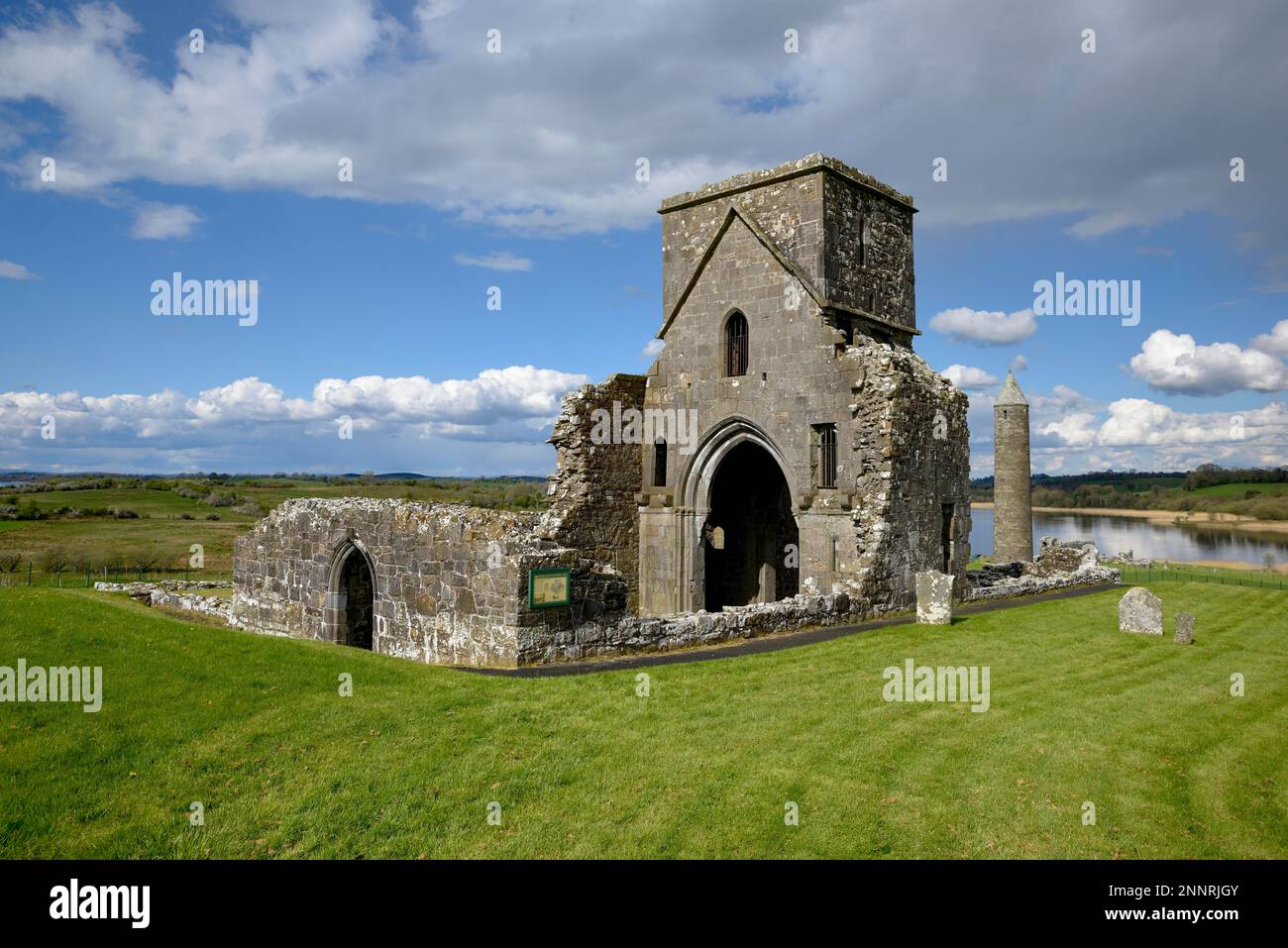 Devenish monastery ireland hi-res stock photography and images - Alamy