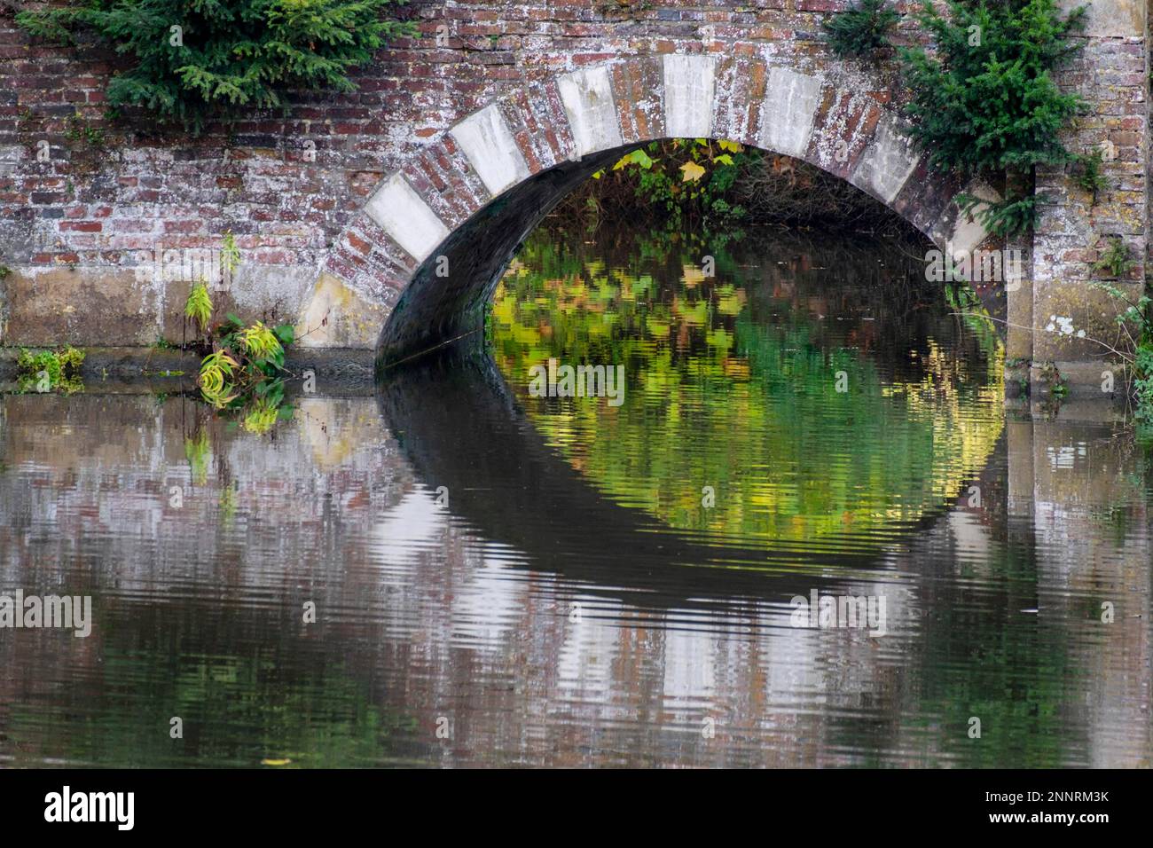 Brick ditch bridge hi-res stock photography and images - Alamy