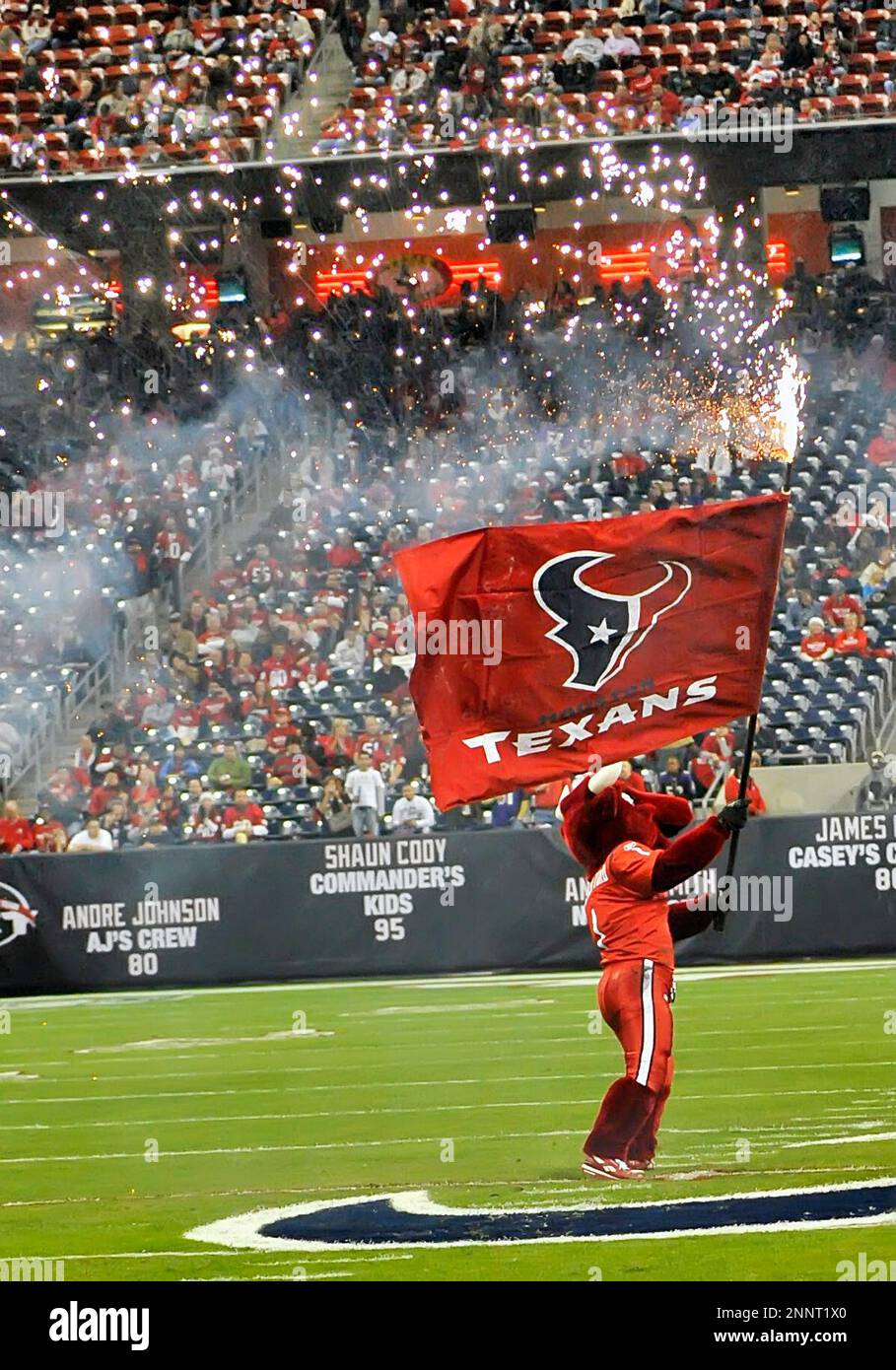 13 Dec 2010: Houston Texans Mascot perform during the game between the ...