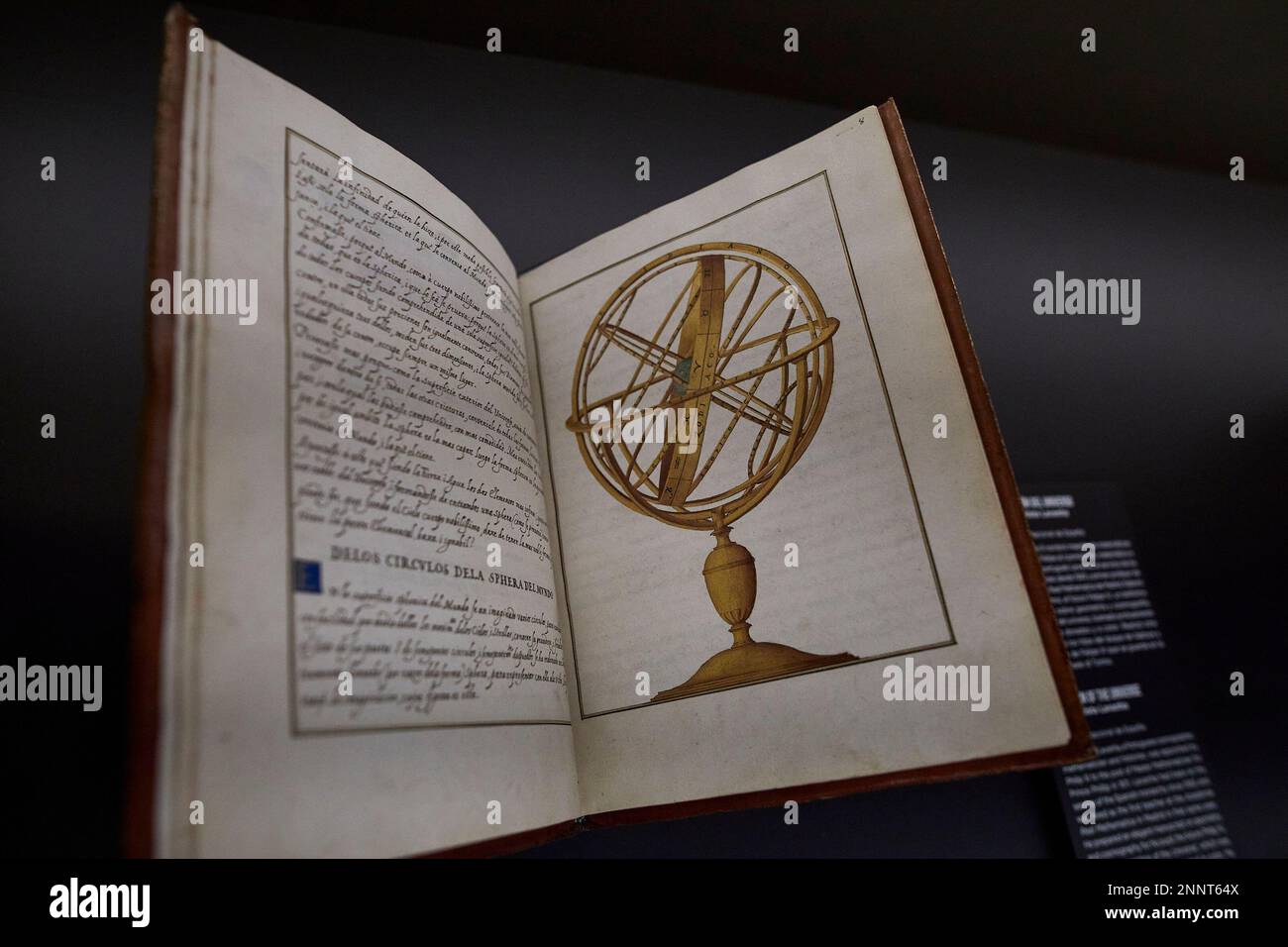 One of the codices that make up the exhibition 'El ingenio al servicio ...