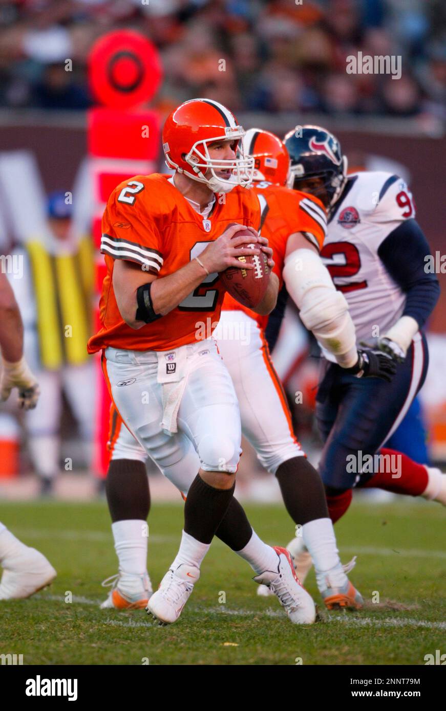 20 Oct 2002: Tim Couch of the Cleveland Browns during the Browns 34-17 ...