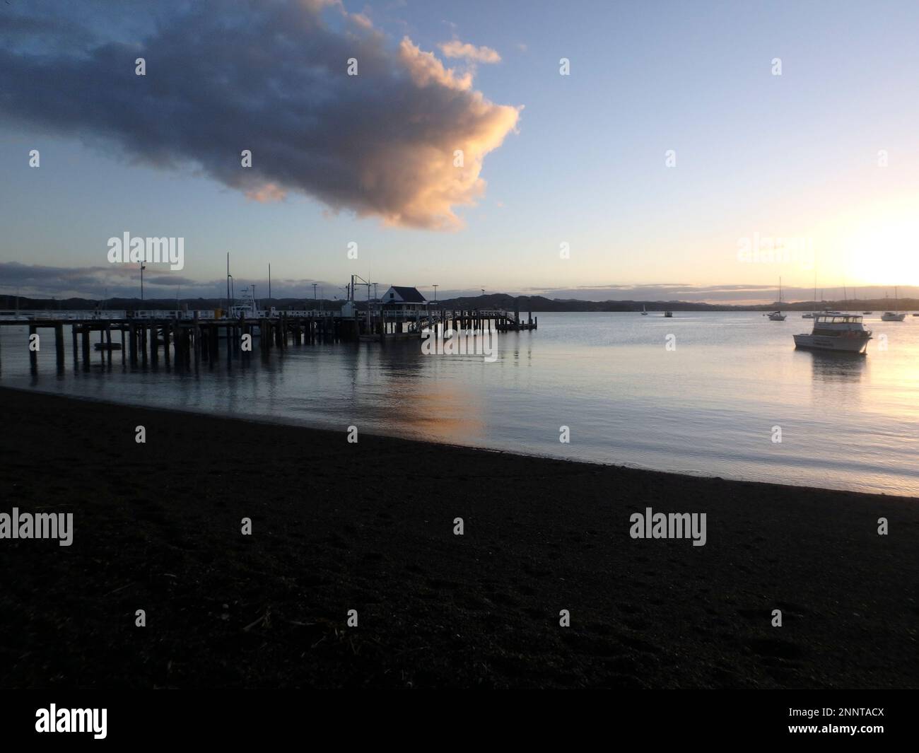 View of the wharf at Russell, Northland, New Zealand Stock Photo - Alamy