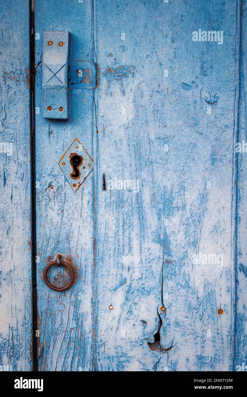 Old rusty house hi-res stock photography and images - Alamy