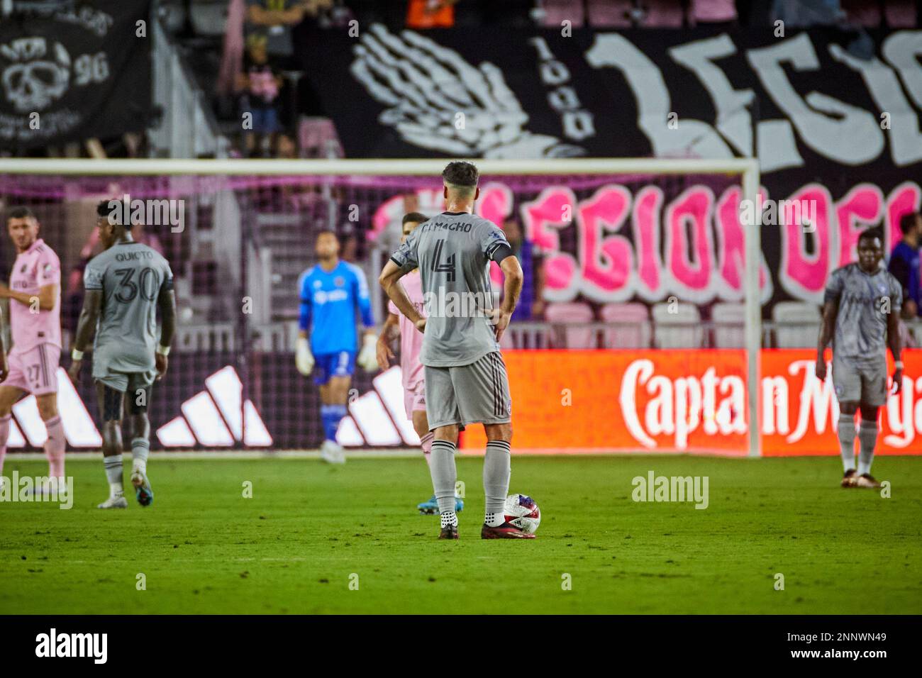 Drv pnk stadium in fort lauderdale hi-res stock photography and images ...