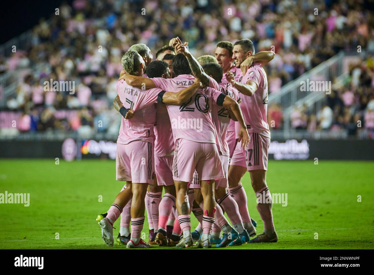 Cf montreal goal hi-res stock photography and images - Alamy