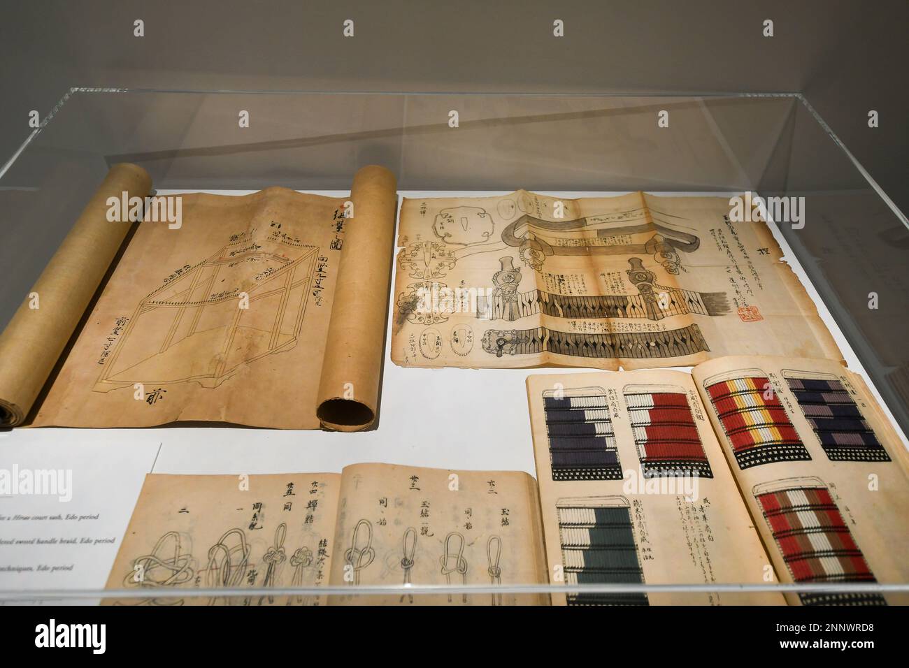 Japanese braiding techniques hi-res stock photography and images - Alamy