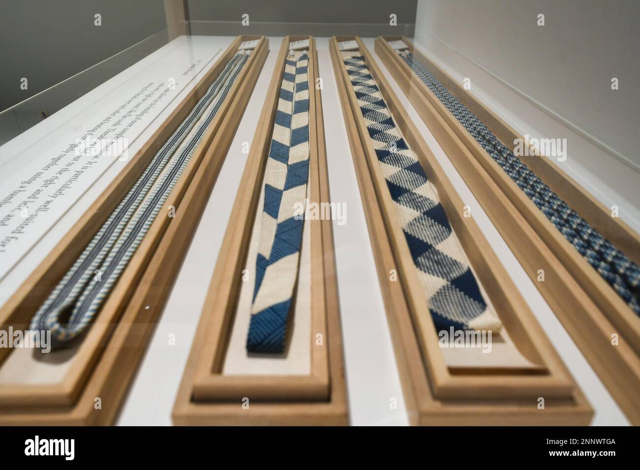 Japanese braiding techniques hi-res stock photography and images - Alamy