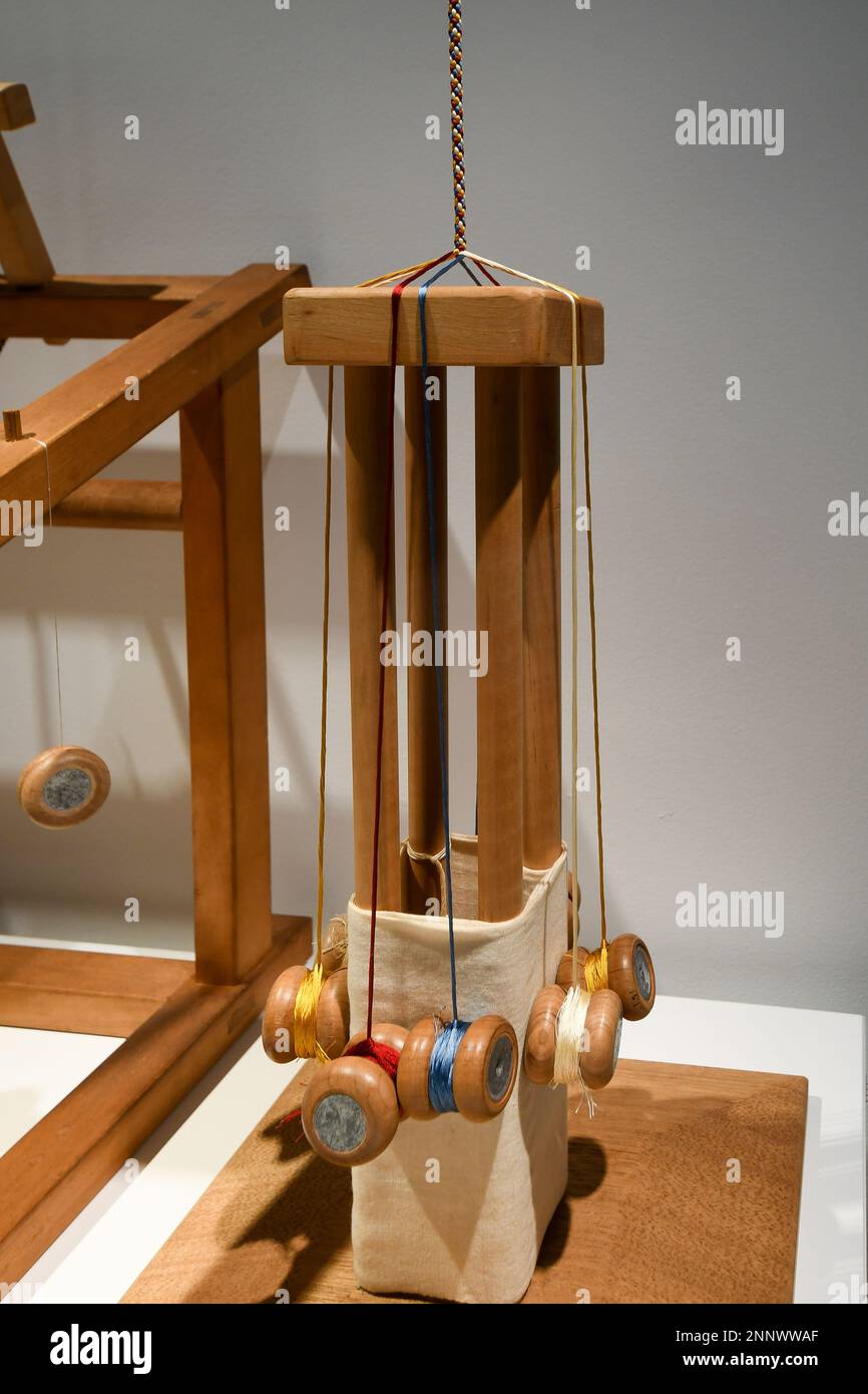 Japanese braiding techniques hi-res stock photography and images - Alamy