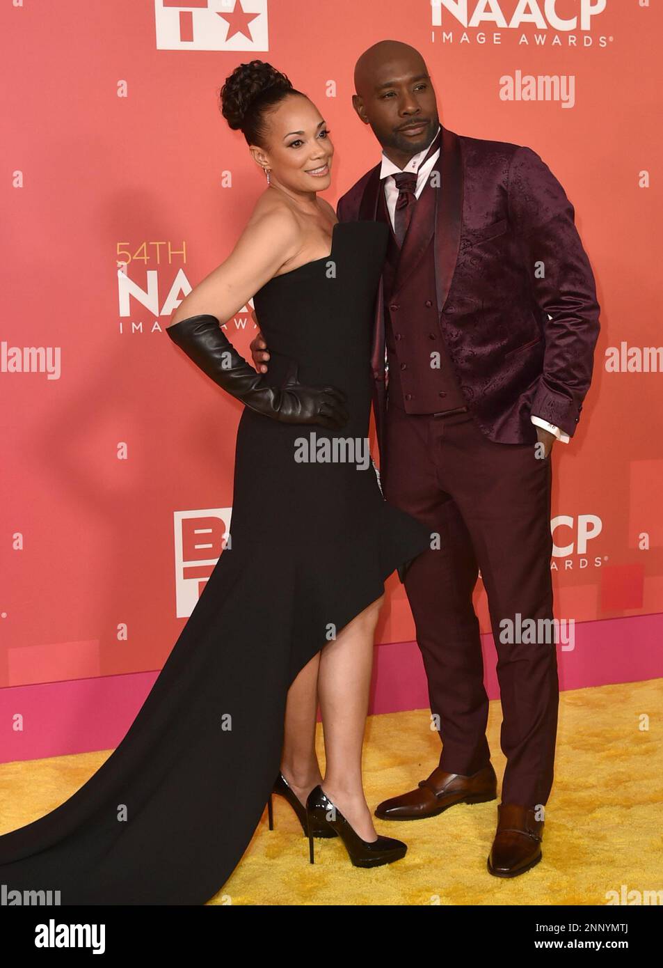 Pam Byse, left, and Morris Chestnut arrive at the 54th NAACP Image ...