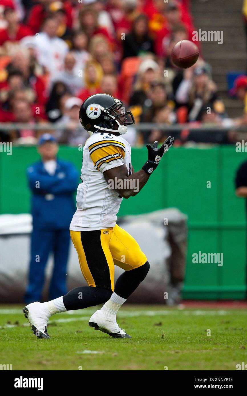22 November 2009: Pittsburgh Steelers running back Stefan Logan (11 ...
