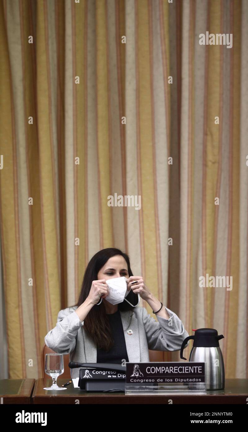 The Secretary of State for Agenda 2030, Ione Belarra, removes her mask ...