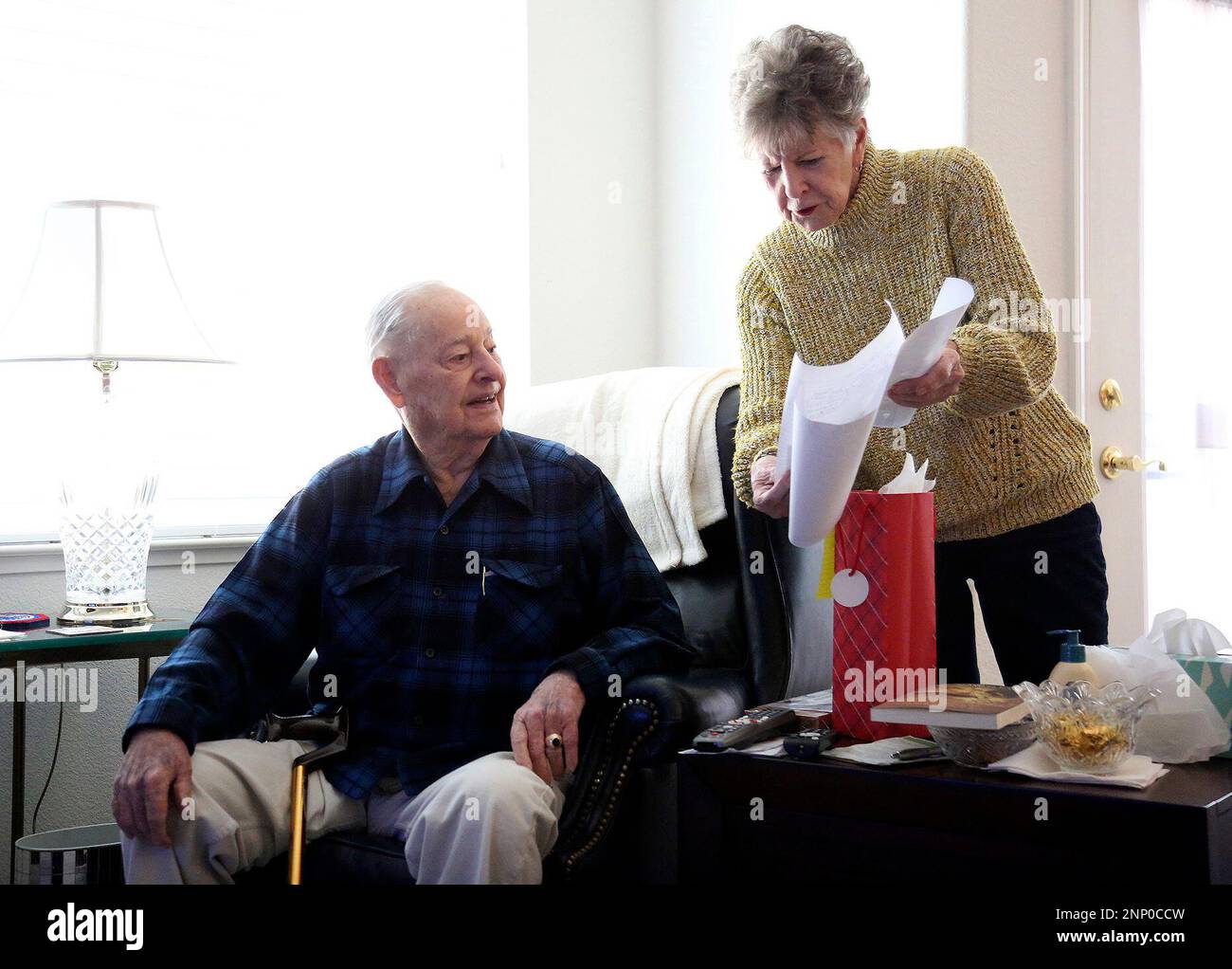 World War II hero and USS Arizona survivor, retired Lt. Cmdr. Lou A ...