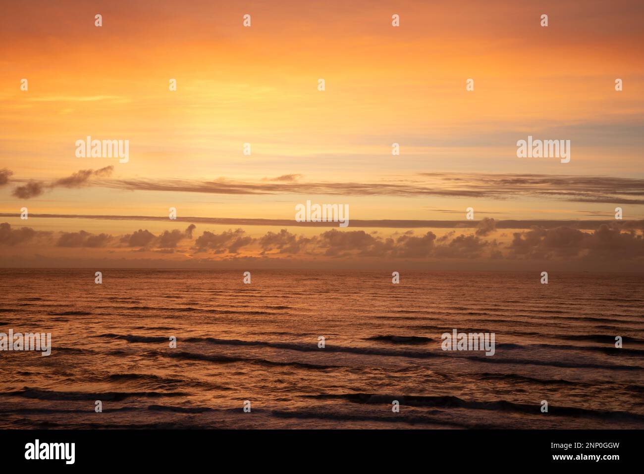 Washington state coast sunset hi-res stock photography and images - Alamy