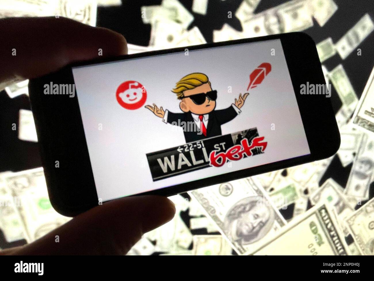 Photo by: STRF/STAR MAX/IPx 2021 1/28/21 Discord bans WallStreetBets server over hate speech as ...