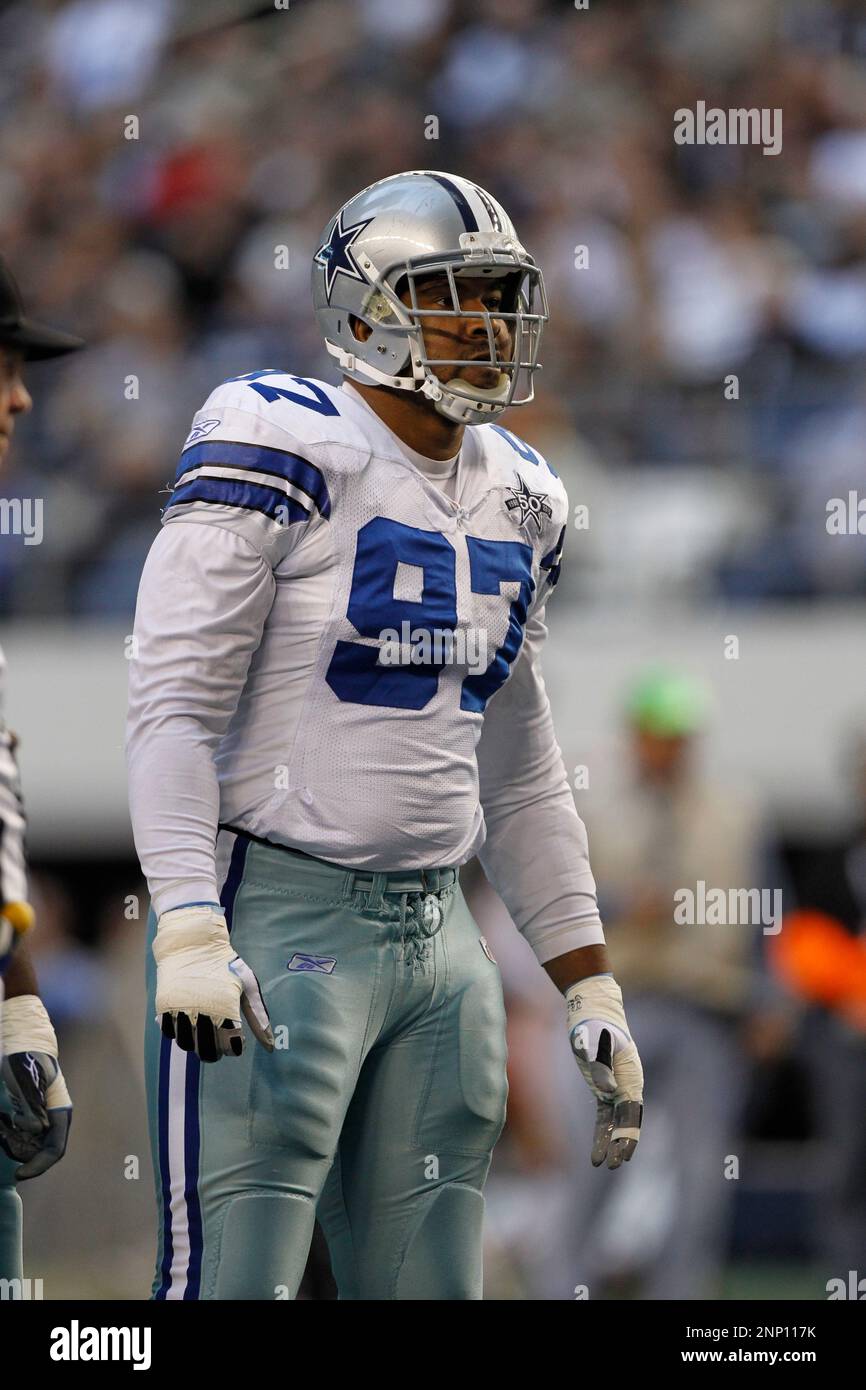 19 December 2010: Cowboys defensive end Jason Hatcher getting in ...