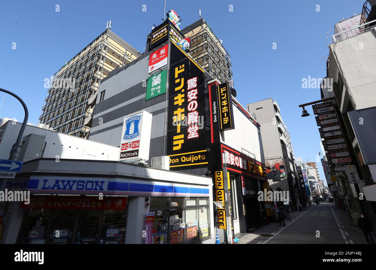 Dotonbori district is quiet in Osaka City, Osaka Prefecture on Jan.25 ...