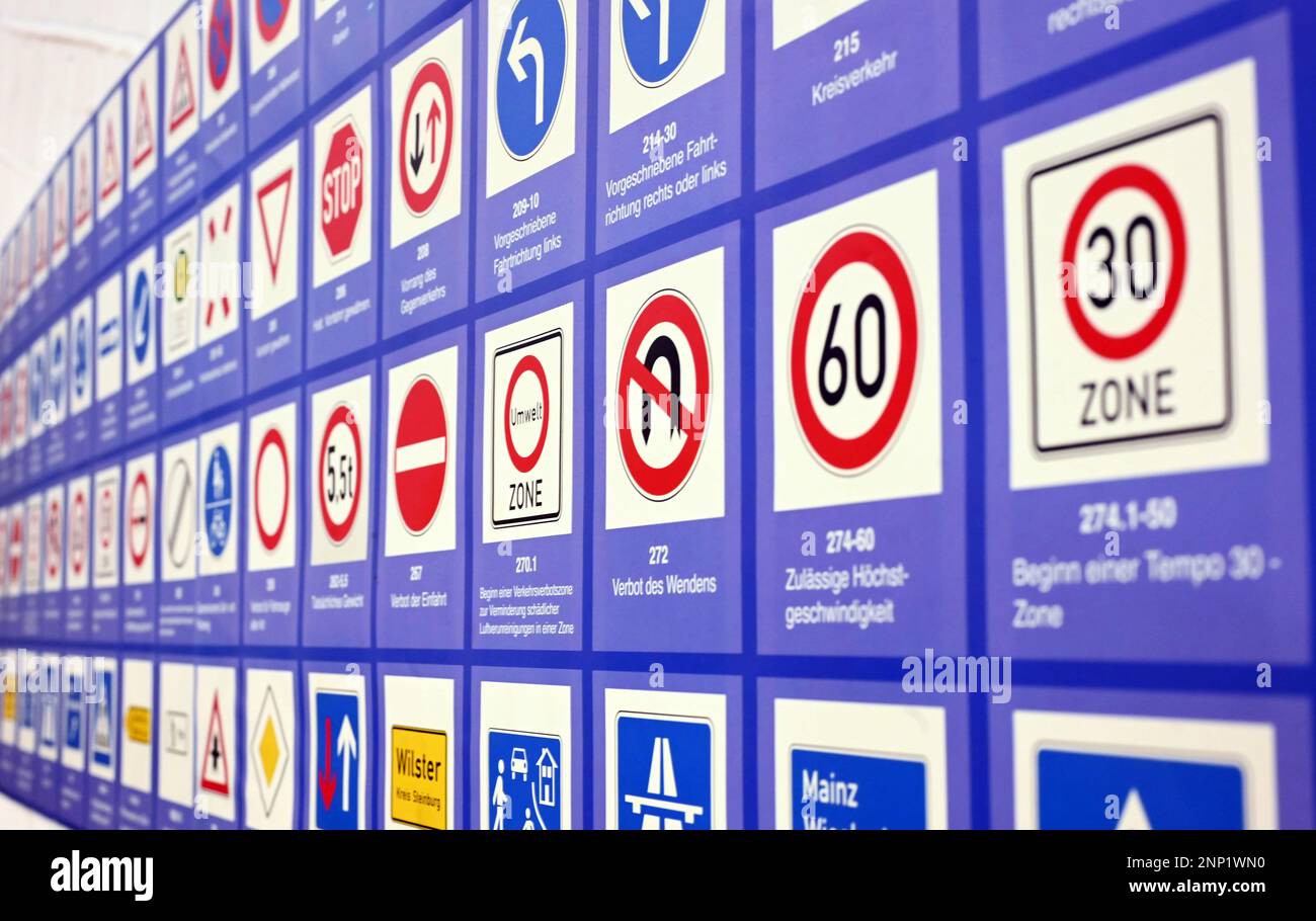 Bruchsal, Germany. 08th Feb, 2023. At the Kurt Ries GmbH Schilderfabrik ...