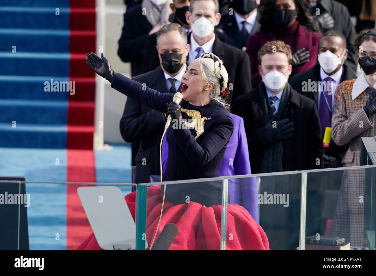 Lady Gaga sings the National Anthem during the 59th Presidential ...