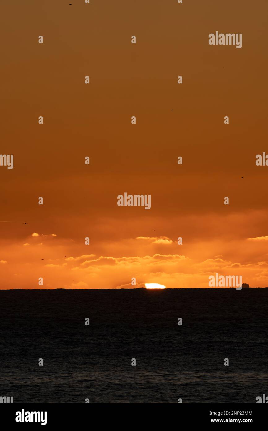 Majestic sunset landscape hi-res stock photography and images - Alamy