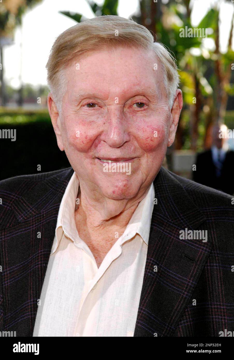 August 11th 2020: Sumner Redstone - billionaire media tycoon and former ...