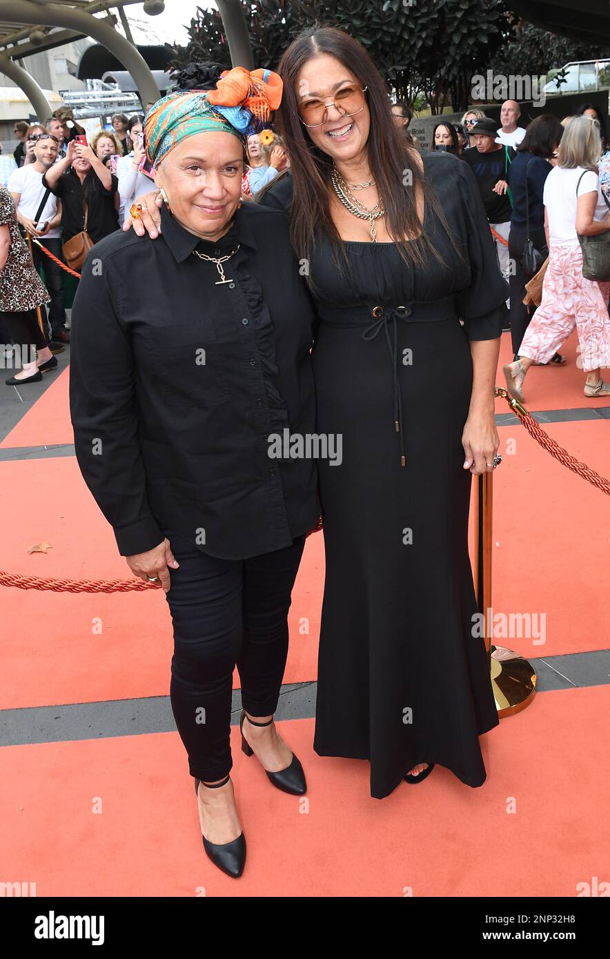 Vika and Linda Bull arrive for a state memorial service for Olivia ...