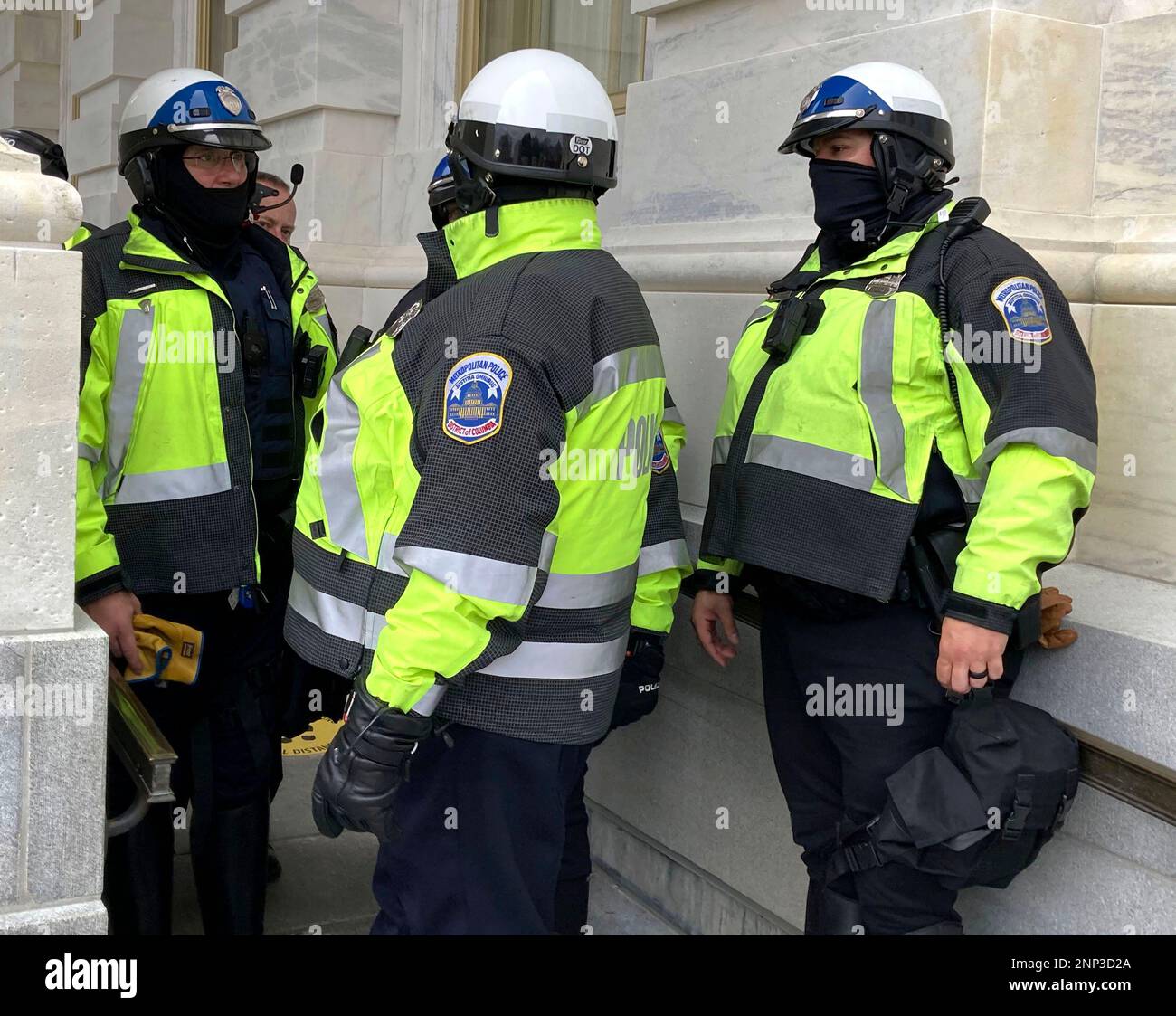 Photo by: zz/STRF/STAR MAX/IPx 2021 1/8/21 Capitol Police Officer ...