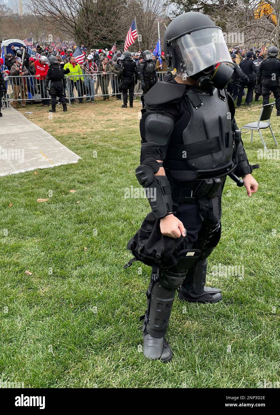 Photo by: zz/STRF/STAR MAX/IPx 2021 1/8/21 Capitol Police Officer ...