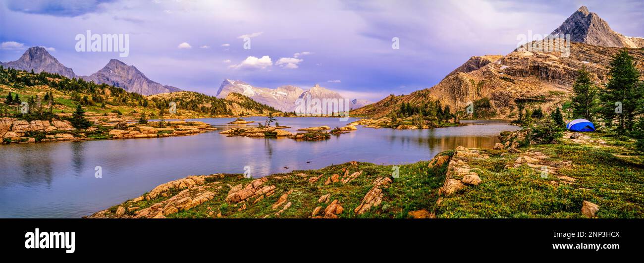 Limestone Lake, Mount Joffre, British Columbia, Canada Stock Photo - Alamy