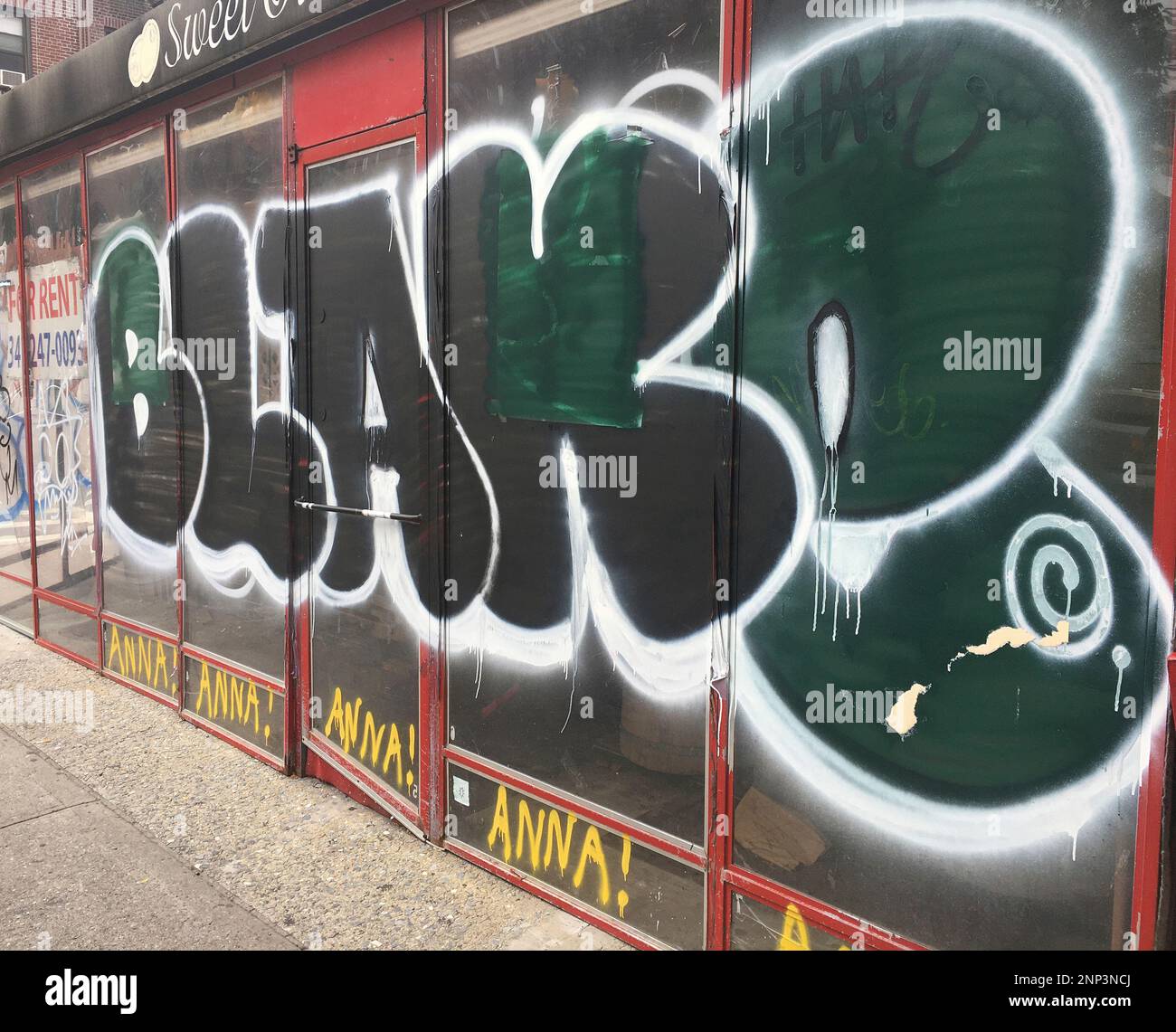 Photo by: STRF/STAR MAX/IPx 2021 1/5/21 No charges brought against ...